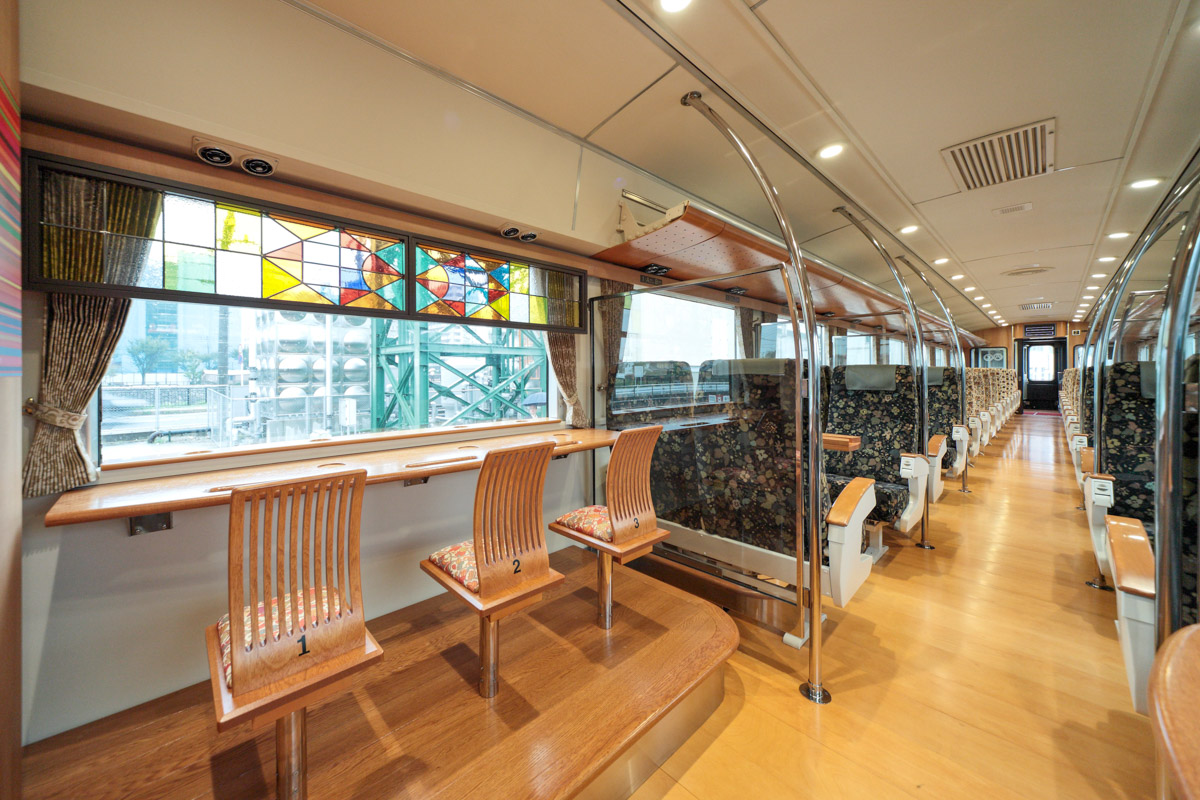 รถไฟคิวชู สายท่องเที่ยวที่ห้ามพลาด! JR Kyushu Sightseeing Trains - Go ...